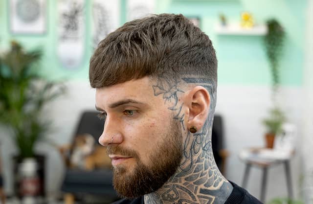 Charlie Venn Textured Crop and Beard Trim Demo | Uppercut Deluxe EU